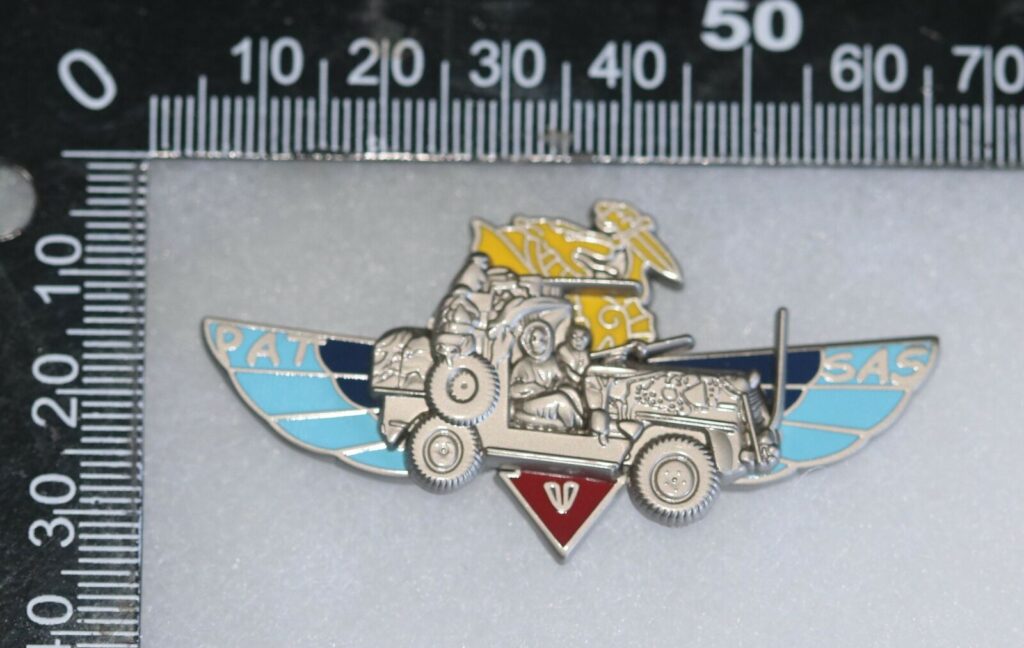 SCARCE FRENCH BRITISH & AUSTRALIAN ARMY SAS AFGHANISTAN UNIT BADGE RCP ...